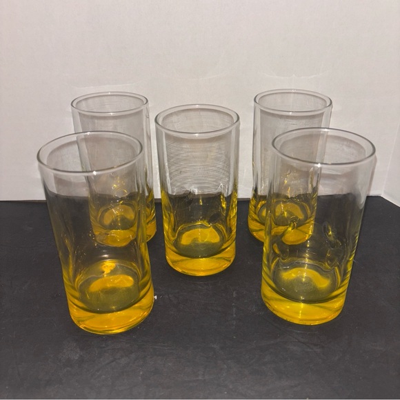 Dining | Vintage Crisa Highball Yellow Bottom Glasses Set Of 5 With ...
